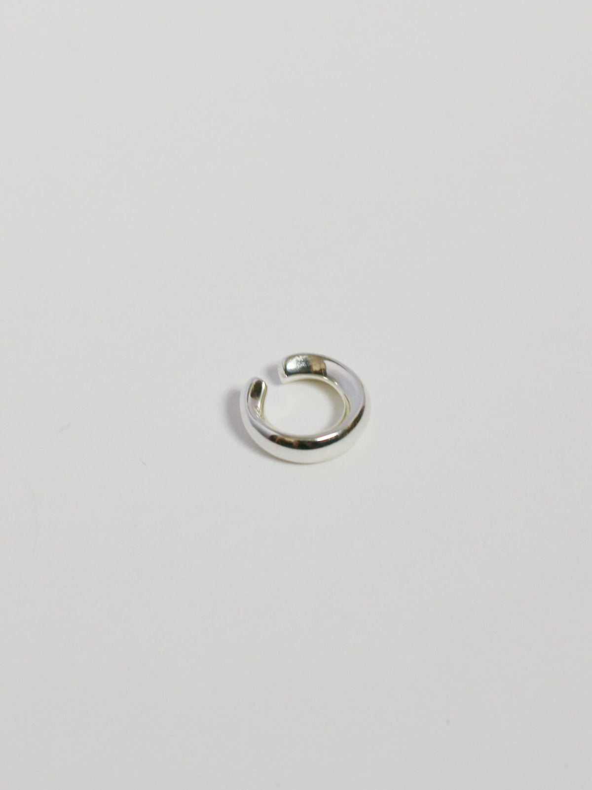 Juno ear cuff – CALLMOON