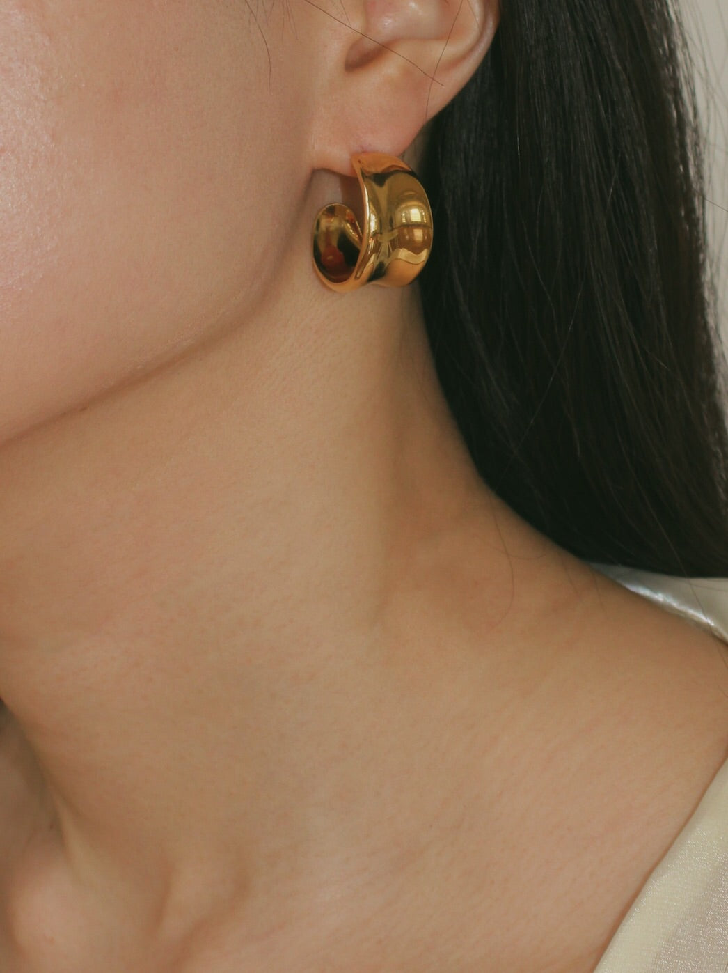 Arc hoops gold – CALLMOON