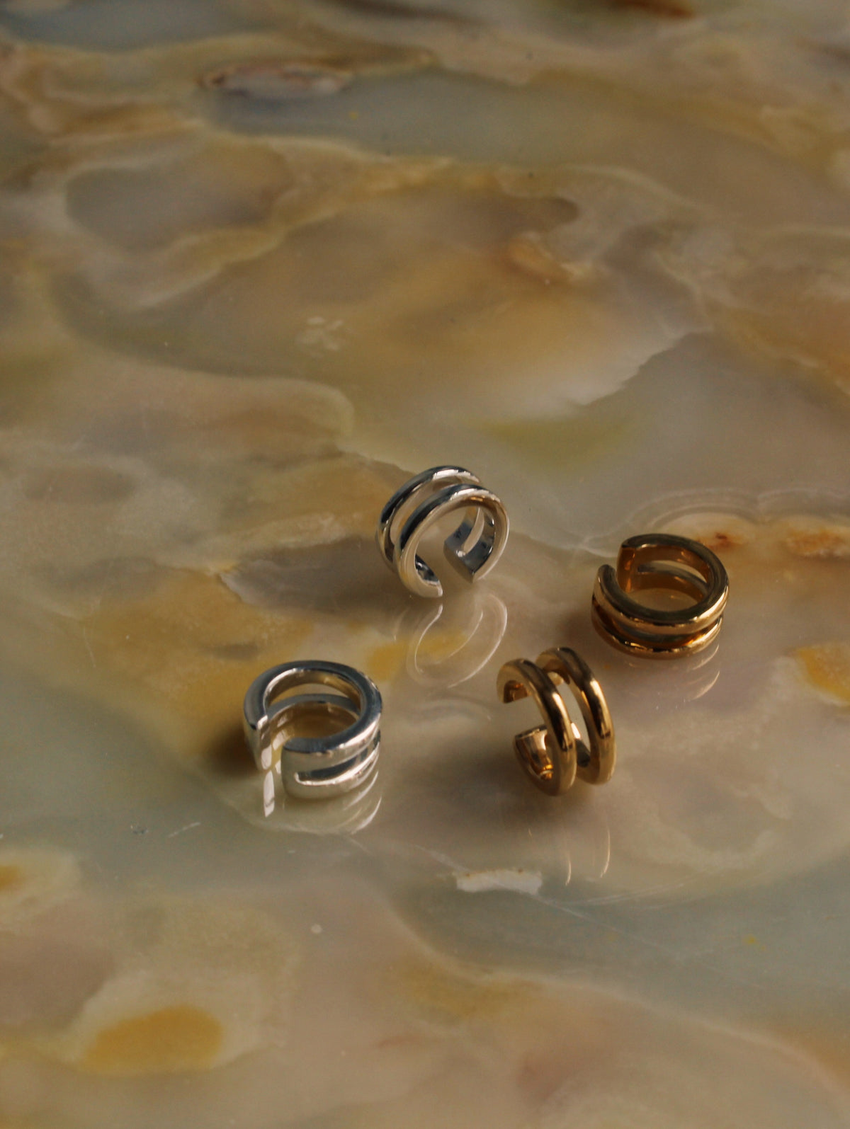 Saturn ear cuff – CALLMOON