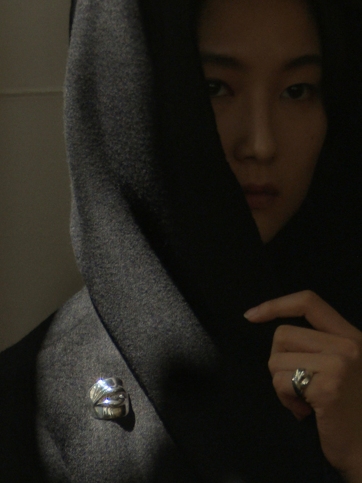 Koe broach – CALLMOON